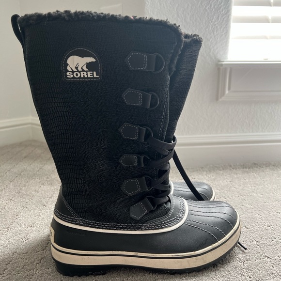 Sorel | Shoes | Sorel Classic Black Shearling Lined Winter Boots | Poshmark